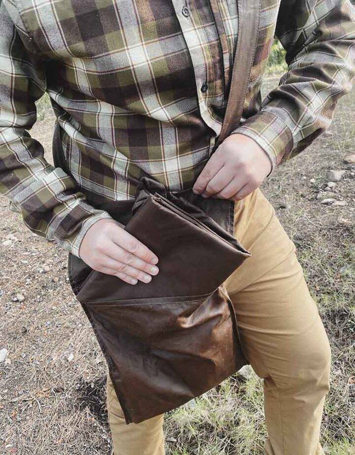 Survival Oilskin Tarp - Bushcraft Spain