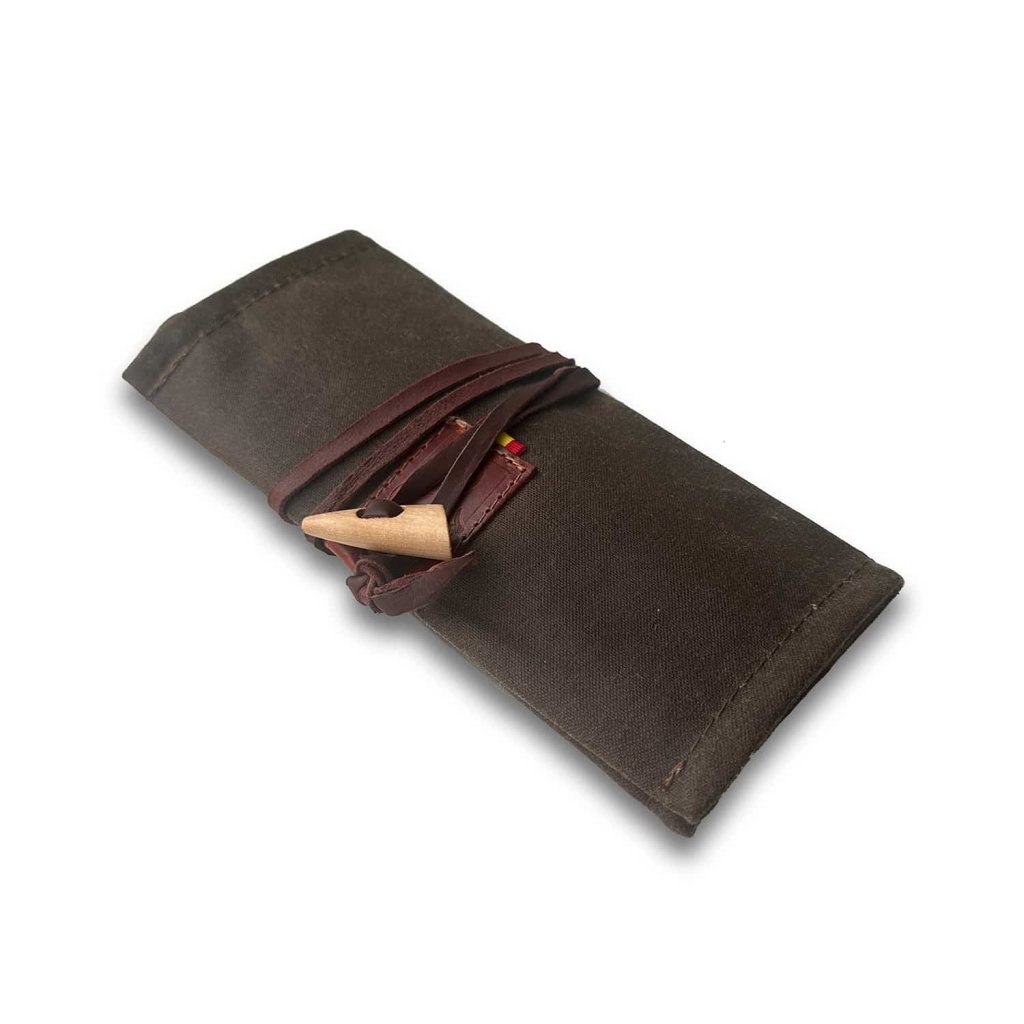 Waxed Canvas Roll-Up Pouch - Bushcraft Spain
